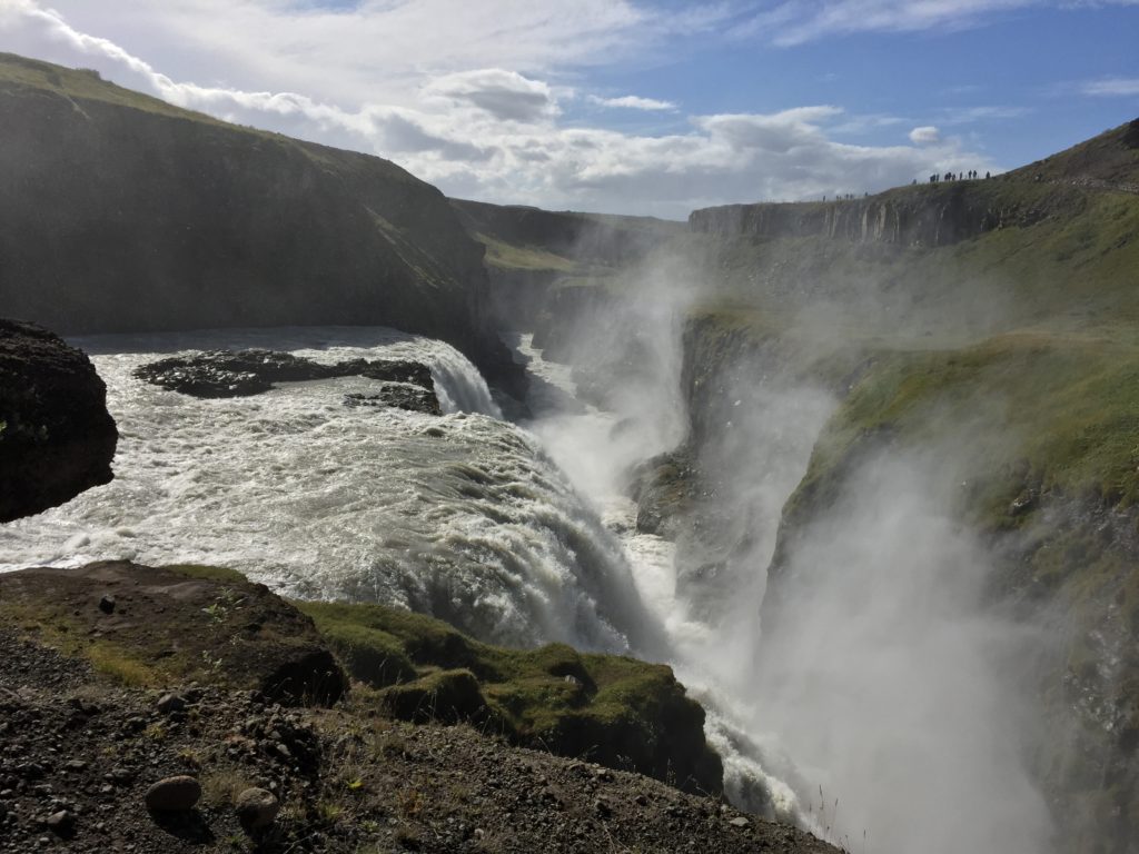 Iceland Overview: the Land of Ice and Fire - thrifty trekkers
